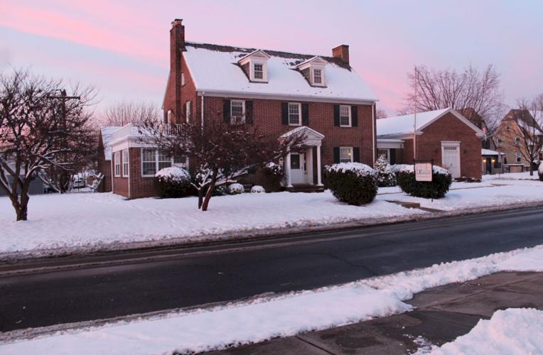 Season's first snow brings 4 inches to Dundalk | Local News ...