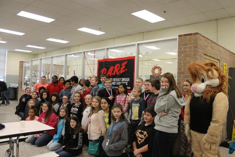 Holabird students D.A.R.E. to win prizes | Local News | dundalkeagle.com