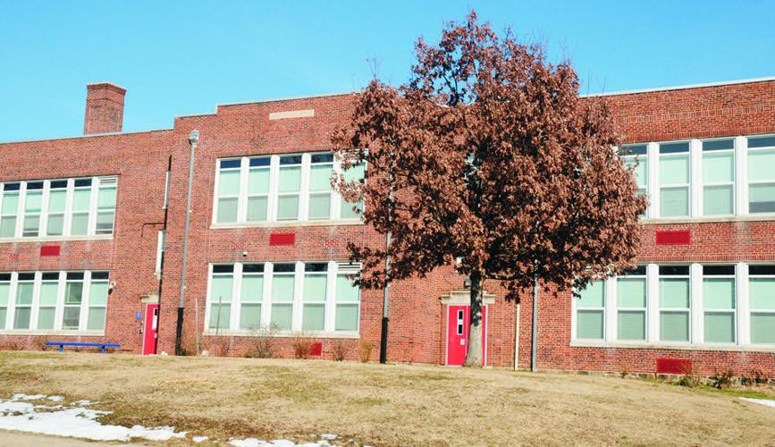 Board votes to renew superintendent's contract | Local News ...