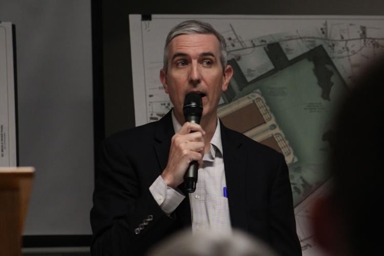 Residents voice frustrations at meeting over Lafarge Quarry development ...