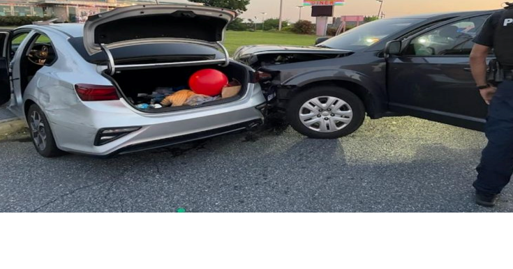 Stolen vehicle crashes into unmarked cop car | News | dundalkeagle.com