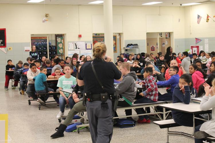 Holabird students learn decision-making skills in DARE program | Local ...