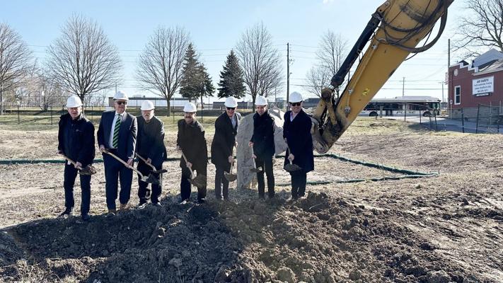New Oshawa downtown square to be completed this fall