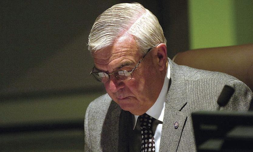 Longtime Oshawa councillor John Aker dead at 78