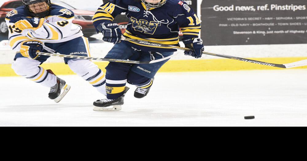 Whitby Jr. Wolves, Durham West Jr. Lightning in tough