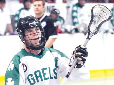 Clarington Green Gaels hand out the hardware