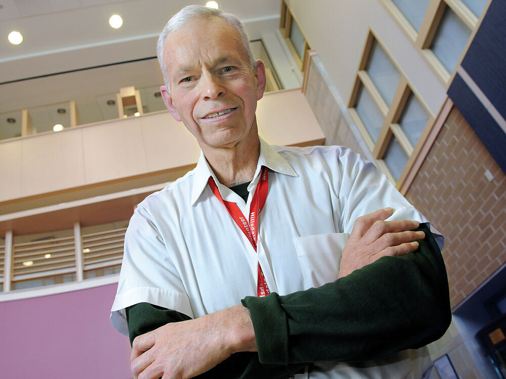 Oshawa man Brian Keys recognized for volunteering at Hillsdale Terraces ...