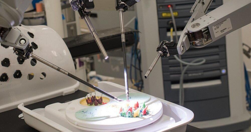 The da Vinci surgical robot is about to transform health care in Durham ...