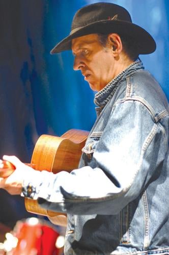 Singer Ron Hynes brings his folk classic to Greenbank hall
