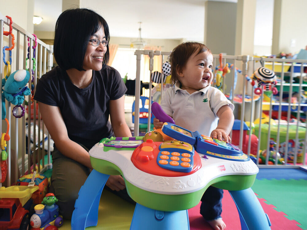 Beware ‘container baby’ syndrome: Durham expert says babies need tummy ...