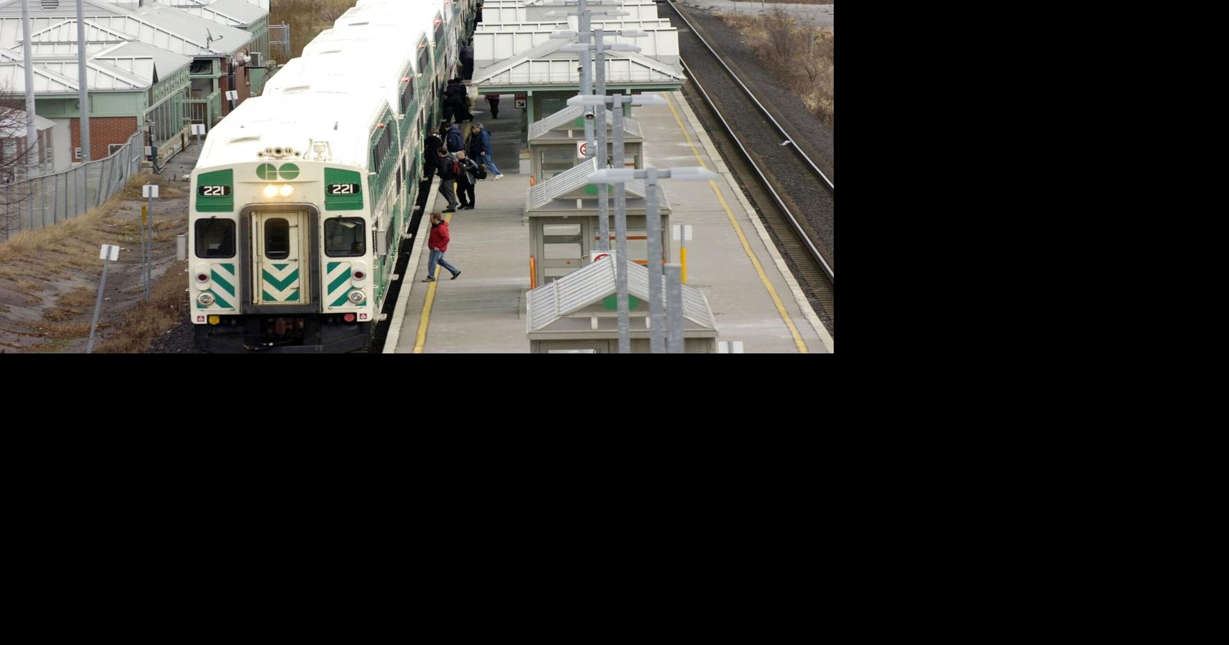 Ajax MPP presents petition asking for express GO service