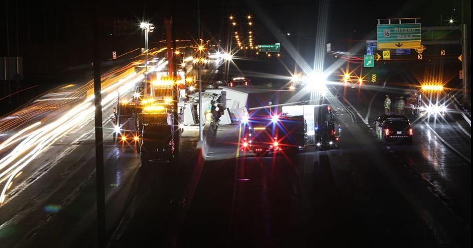Three-vehicle crash closes eastbound Hwy. 401 through Oshawa for hours