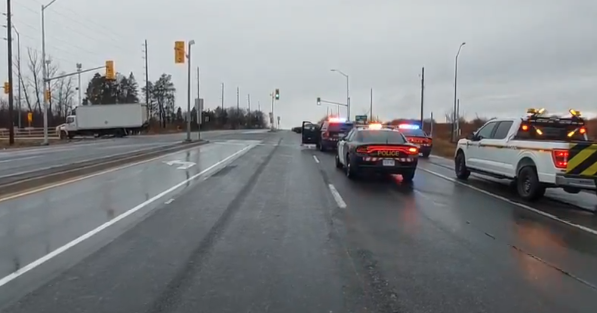 Highway 7 shut down at Hwy. 412 for serious crash in Whitby