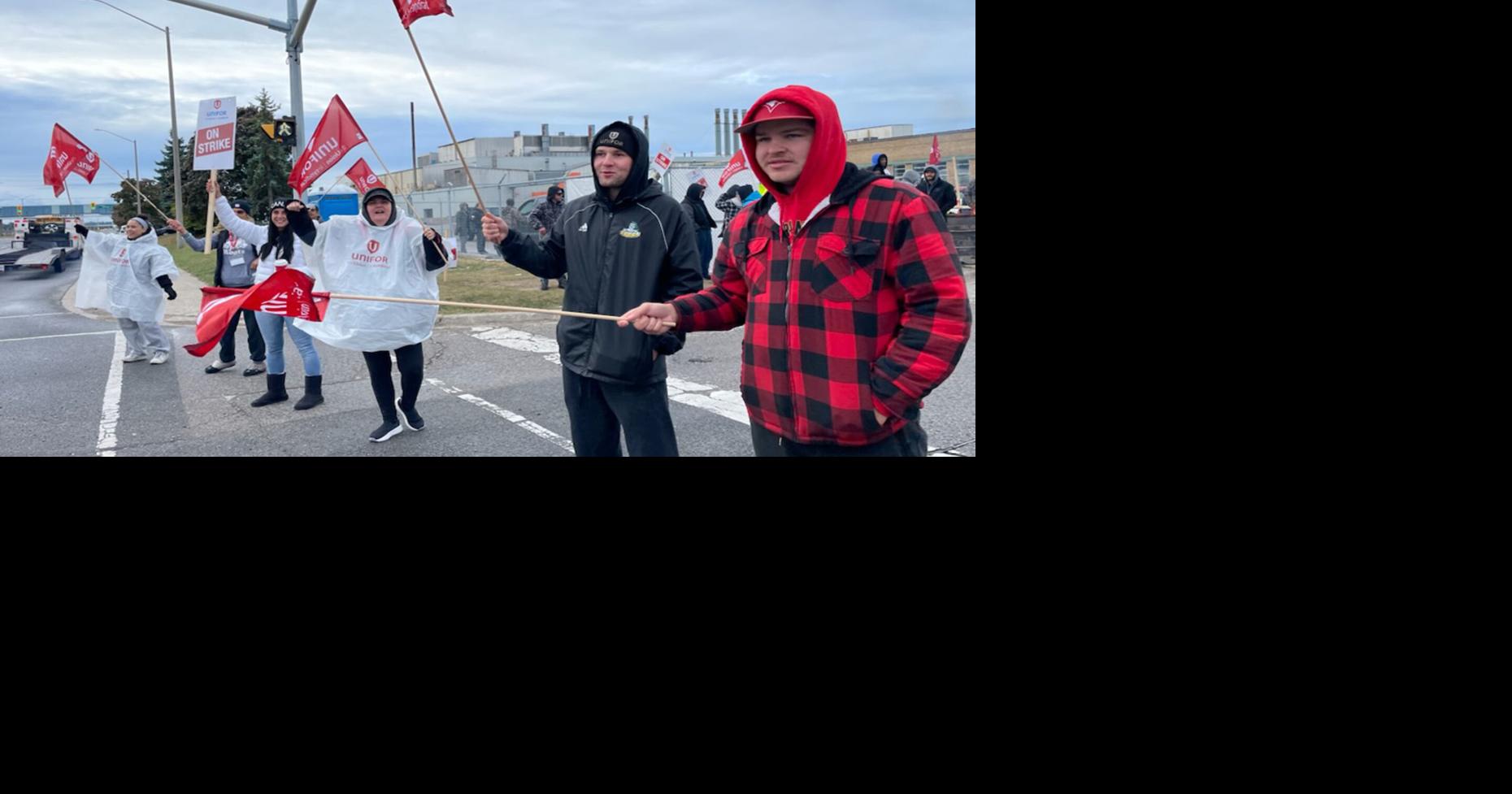 UPDATE: Oshawa General Motors workers' strike 'on hold' until vote