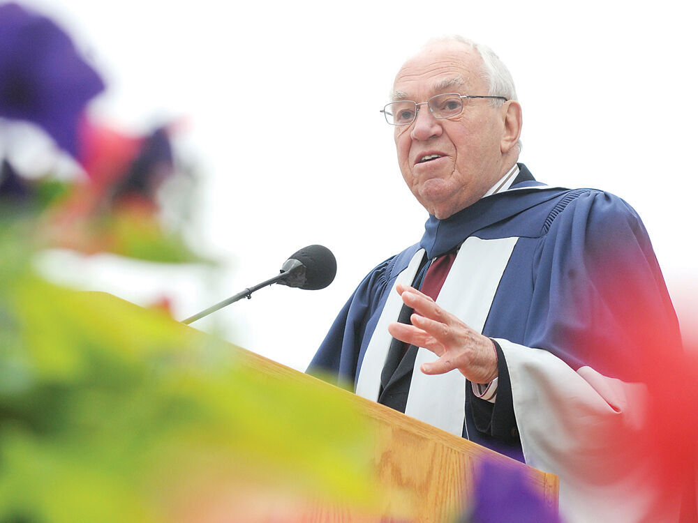 Former Oshawa MP Ed Broadbent reflects on the child-poverty pledge of 1989