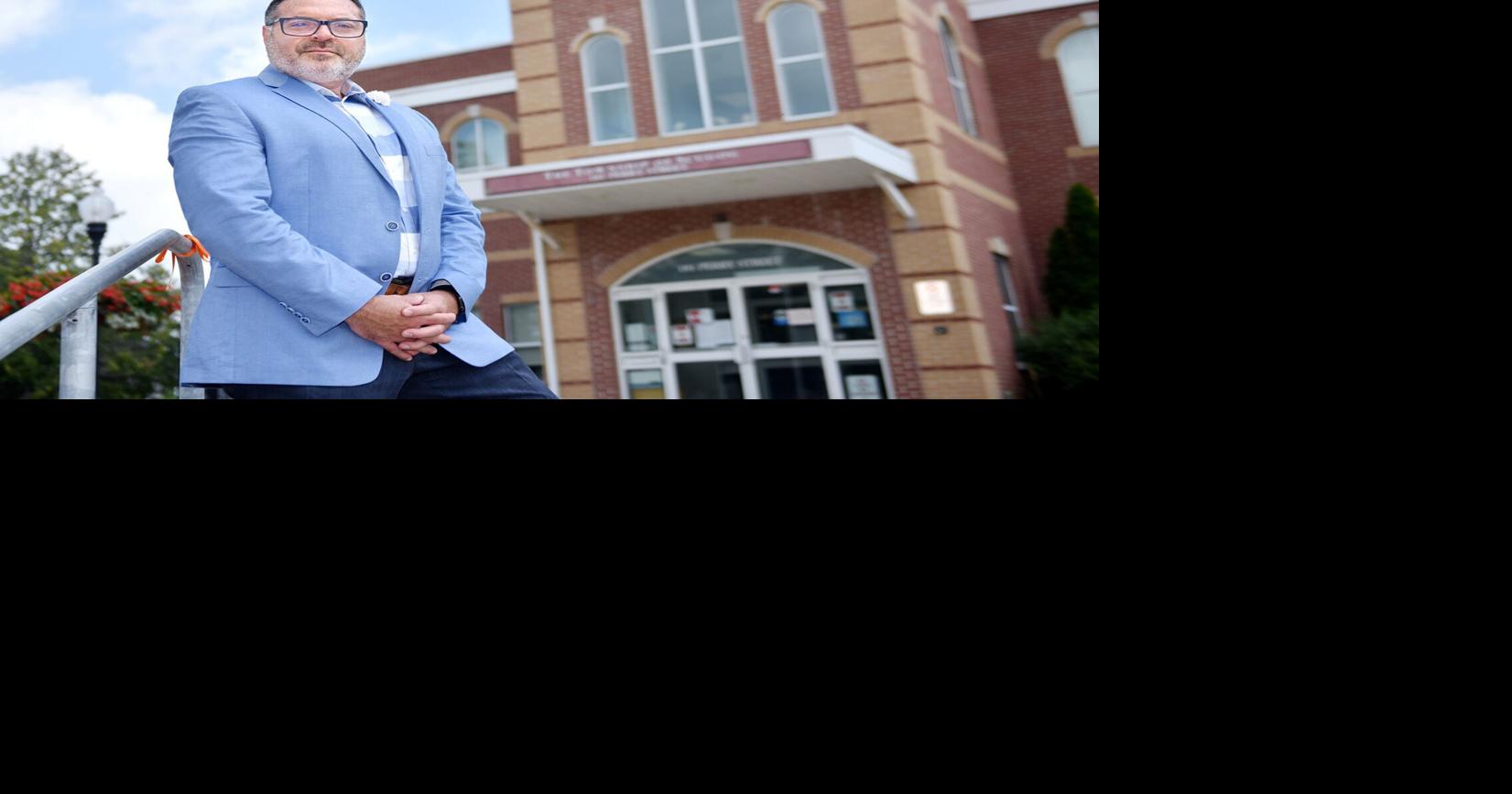 Liberal Robert Rock appears on pace to finish second