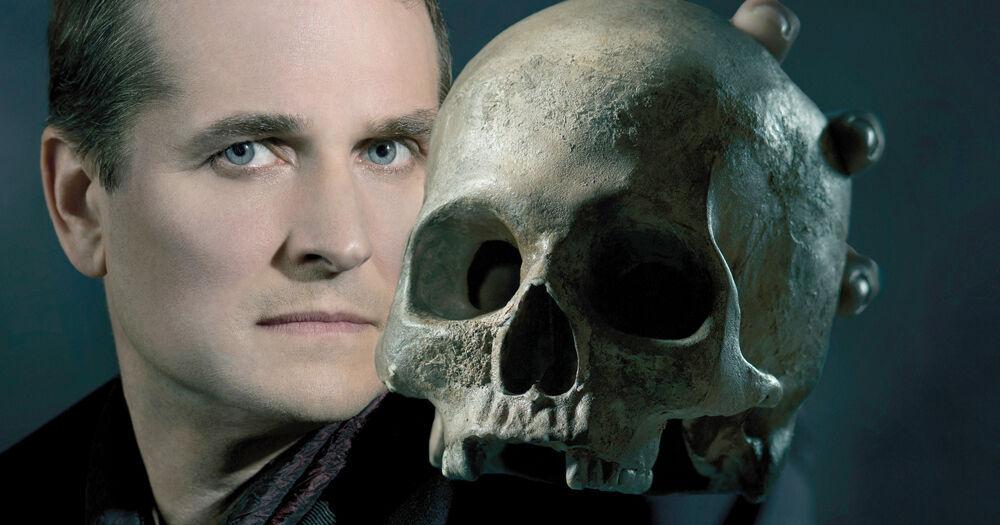 Bowmanville-raised actor Jonathan Goad to play Hamlet at Stratford