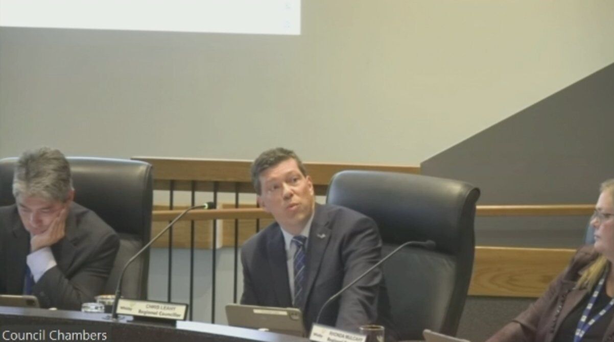 Whitby councillors found in breach of code of conduct