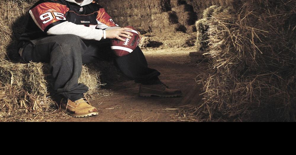 Courtice's Ricky Foley sacks big honour from CFL