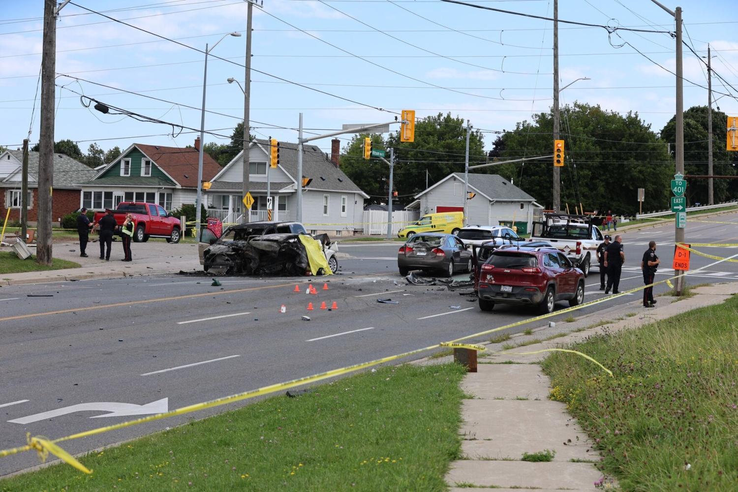 9-vehilce Oshawa crash Saturday leaves 1 dead, 8 injured