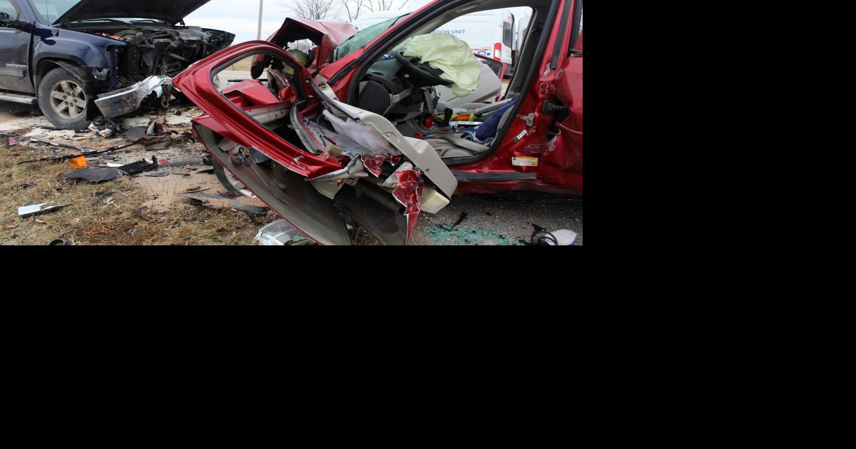 One killed in Saturday morning crash in Brock Township
