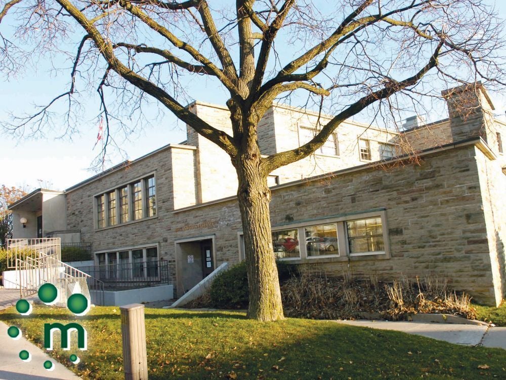 Oshawa library board criticized for closed-door meetings