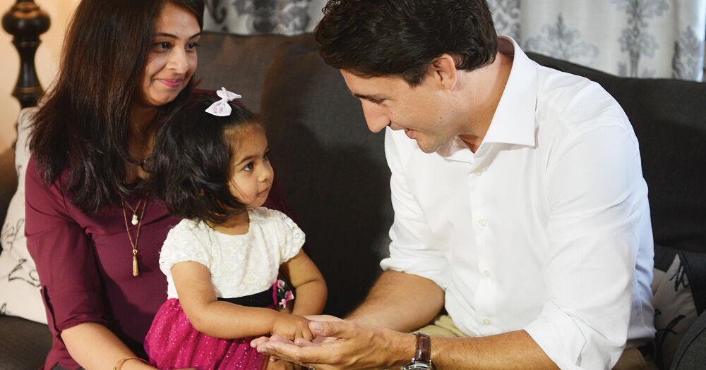VIDEO: Liberal leader Justin Trudeau campaigns in Ajax