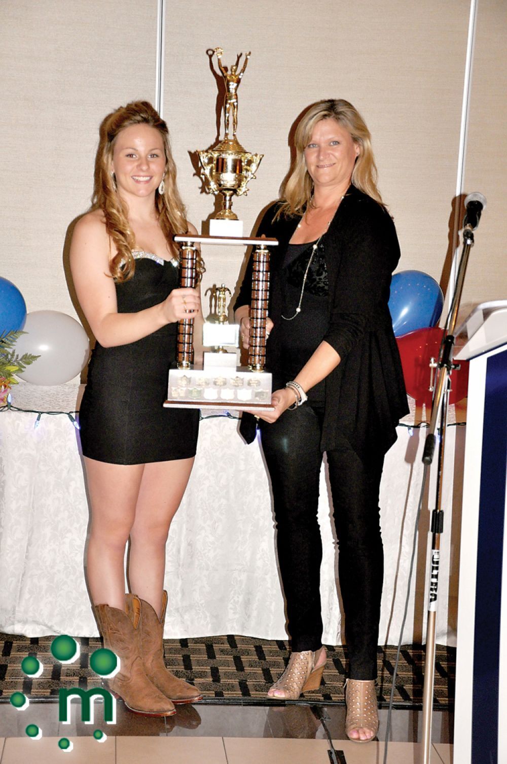 Pickering Swim Club honours best at banquet