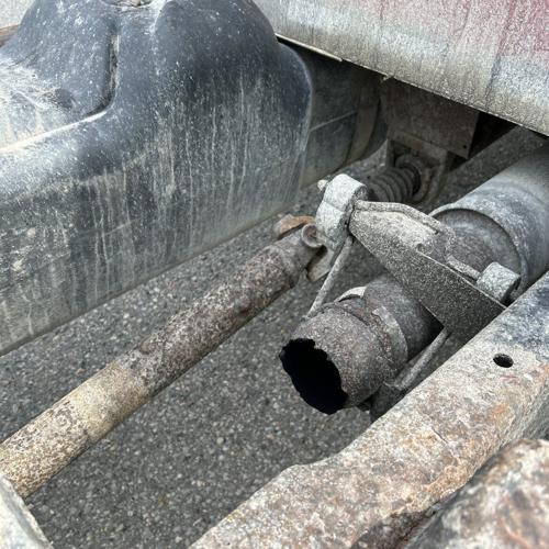 ‘Unsafe motor vehicle’: Police stop half-truck in Nestleton