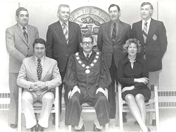 Former Whitby mayor Desmond (Des) Newman dies at 94