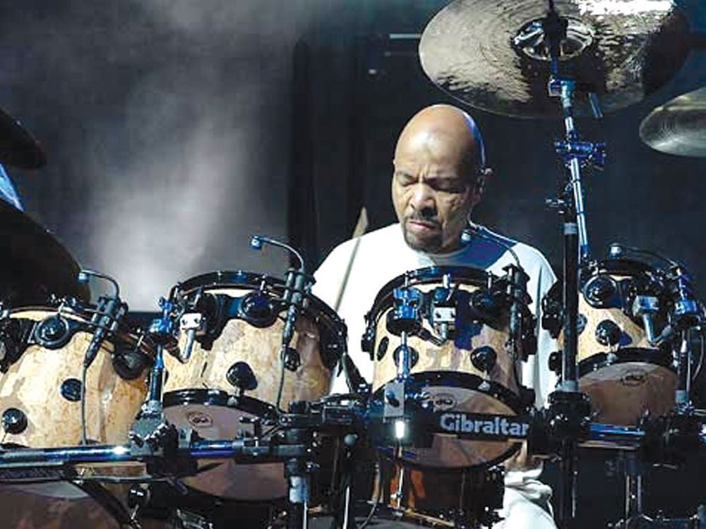 Courtice clinic, concert features Chester Thompson