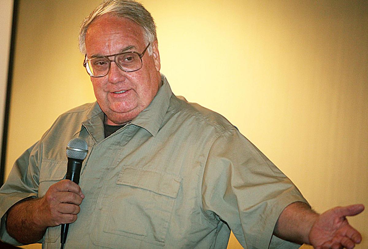 Howard Buffett speaks to border sheriffs | Local News | eacourier.com