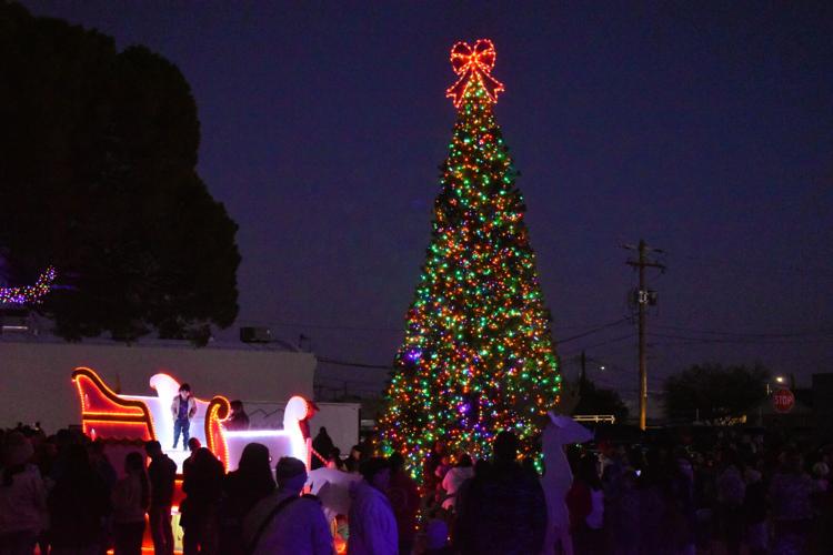 Merry Main Street 2025 | | eacourier.com