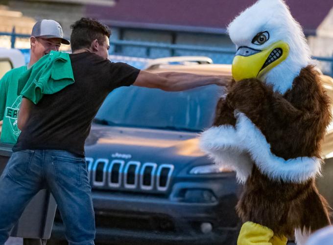 Thatcher Eagles dominate Sahuarita Mustangs in season opener | Local ...