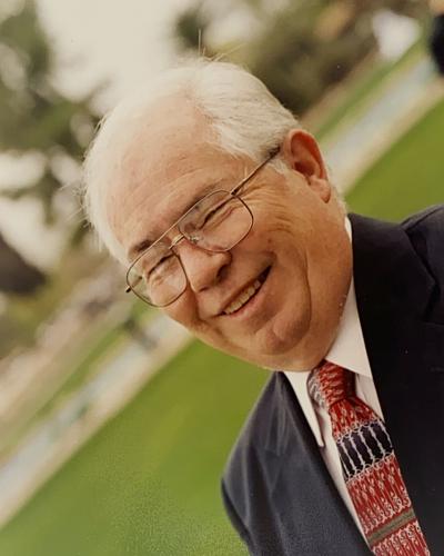 Robert Kirk Lundell | Archives | eacourier.com