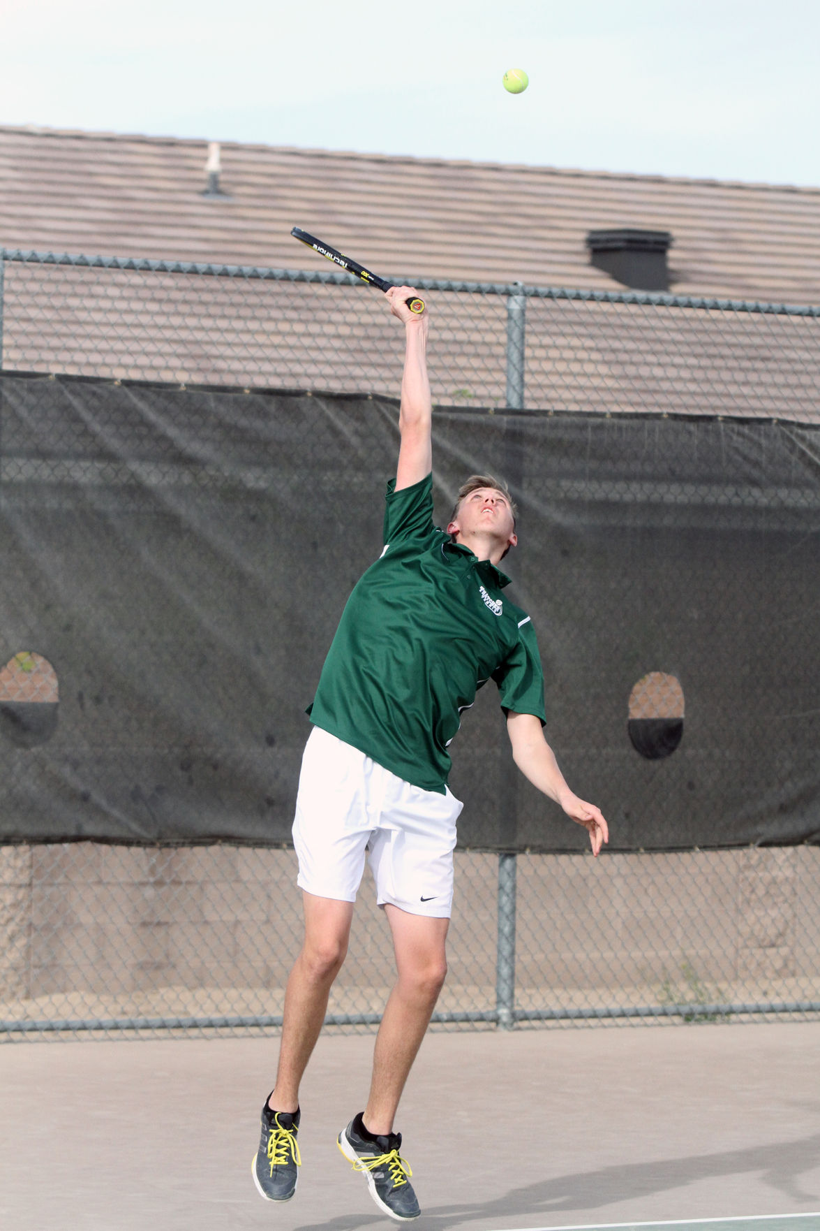 Thatcher tops Valley Union in tennis | Local Sports | eacourier.com