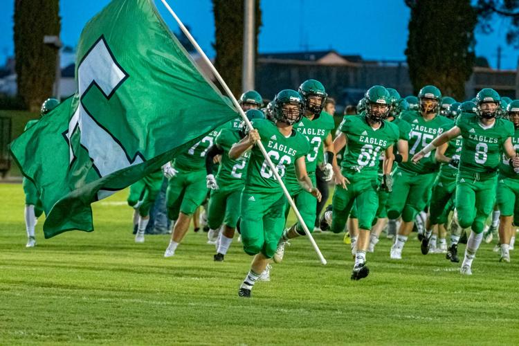 Thatcher Eagles dominate Sahuarita Mustangs in season opener | Local ...