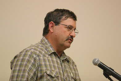 Griffin, Gowan, Stevens hold wolf hearing in Clifton | Local News ...