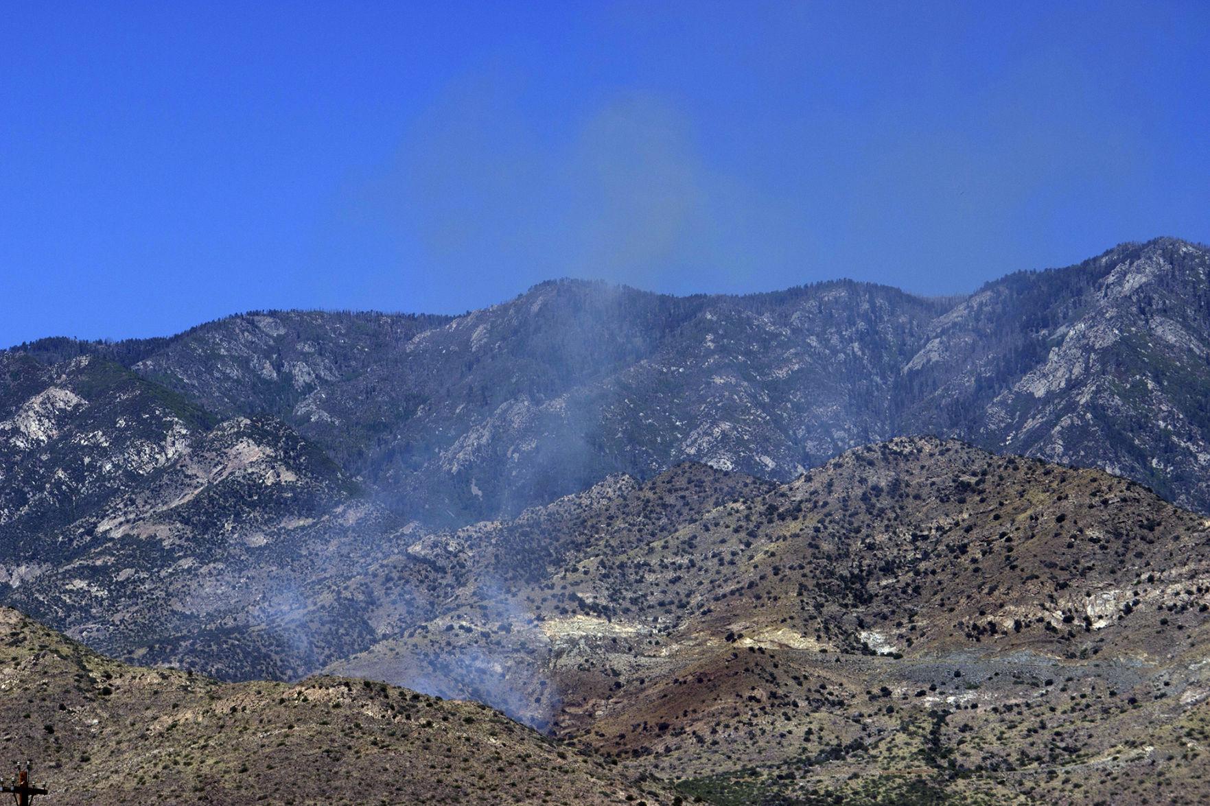 Fire crews halt spread of Clark Peak fire | Local News Stories ...