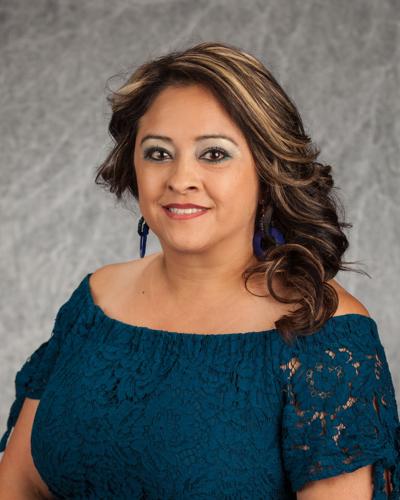 Gonzalez earns year-long leadership fellowship | News | eacourier.com
