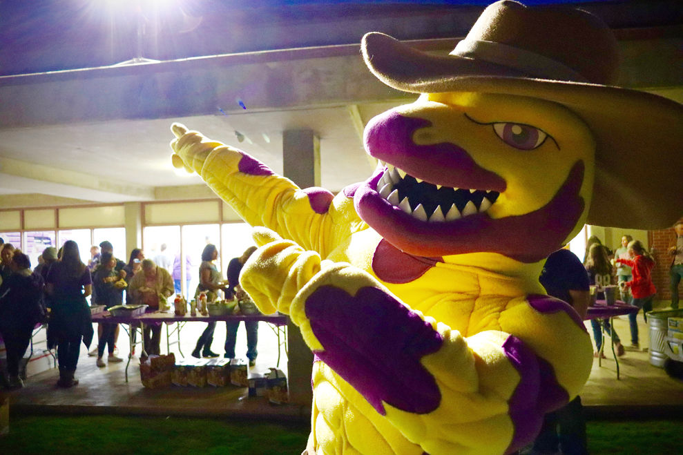 Gila Monsters dominate Matadors | Local Sports News | eacourier.com