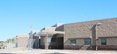 ICE orders release of migrants from jail; leaves them stranded | Local ...