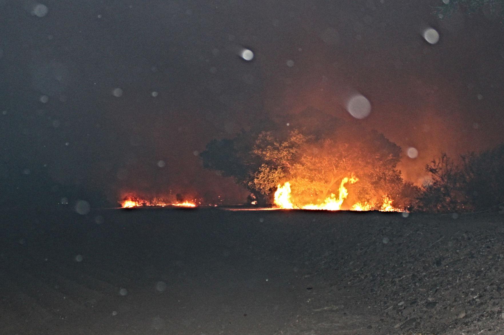 Gila River fire burns on Memorial Day | Local News | eacourier.com