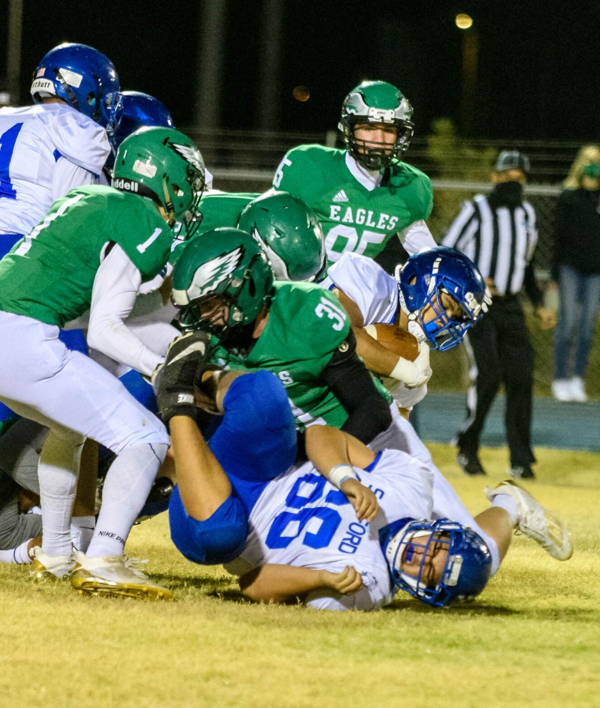 Thatcher Eagles bring home win over Safford Bulldogs 27-14 | Local ...