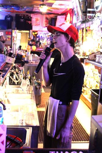 EYE ON THE VALLEY Hunter Chamberlin: Ready with a song | Local News ...