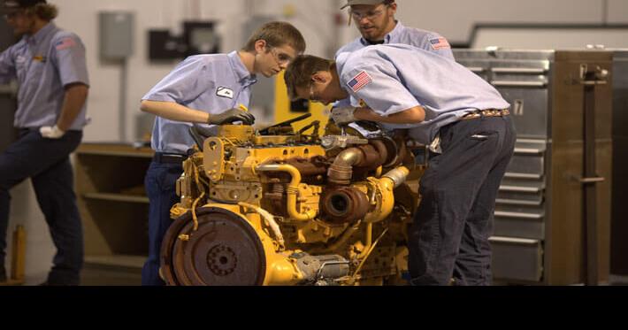 Partnership leads to new diesel technician program at EAC ...