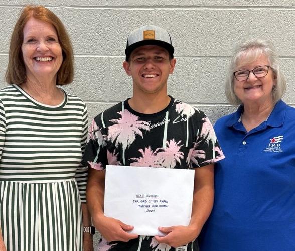 DAR recognizes seven students as Good Citizens | Complimentary ...