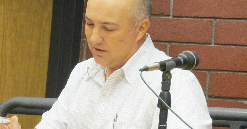 Thatcher tags Brown as town manager | Local News | eacourier.com