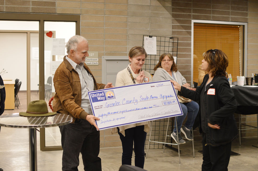 Chamber mixer showcases County Extension Office | News | eacourier.com