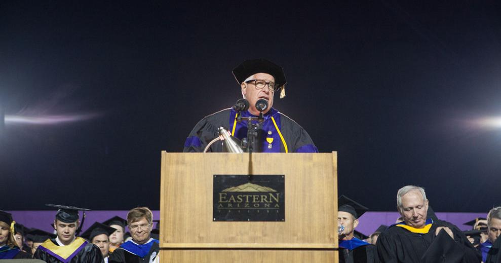 EAC Board discusses president’s contract | Local News | eacourier.com